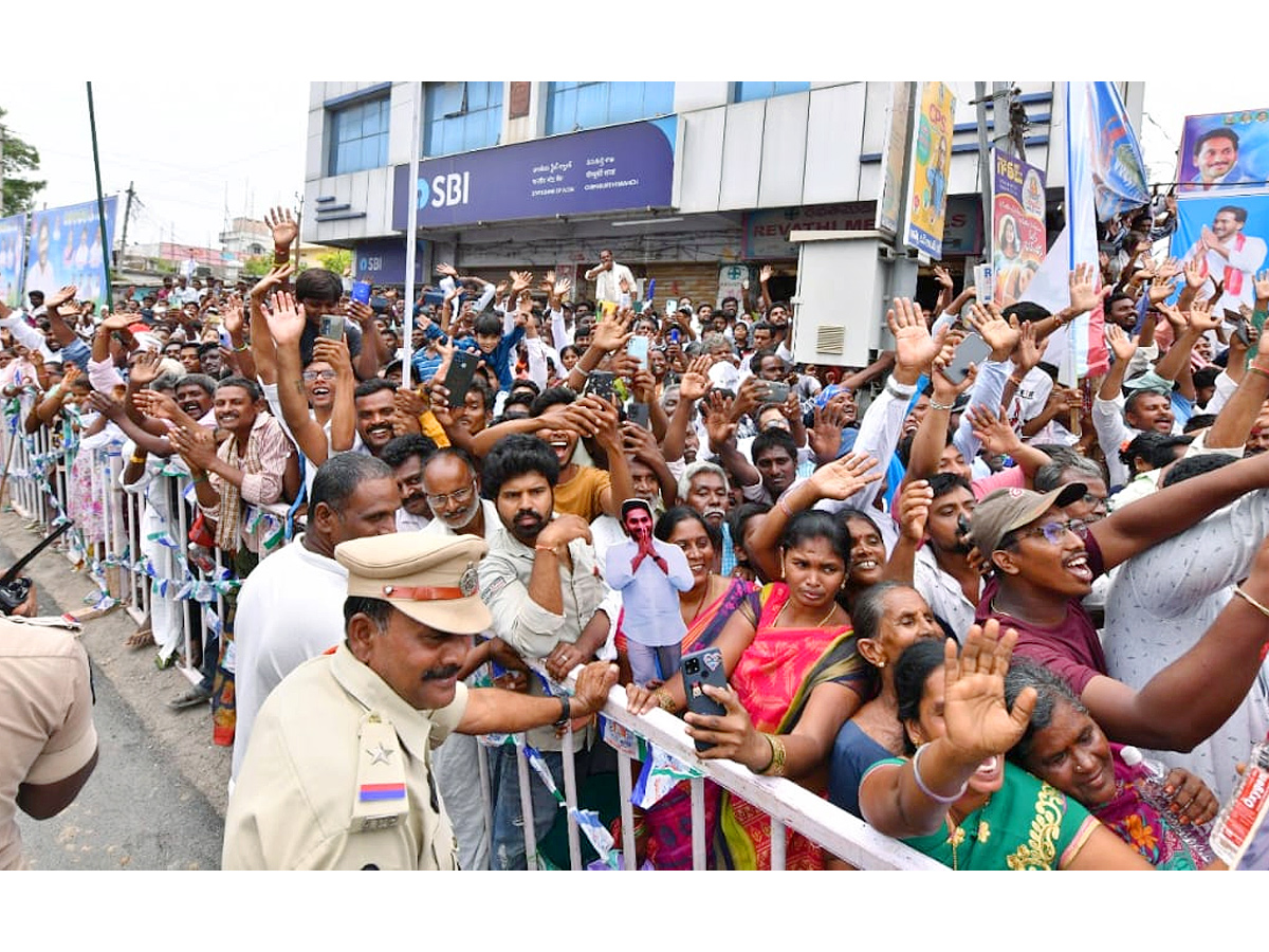 CM YS Jagan Prakasam District Tour Photo Gallery - Sakshi